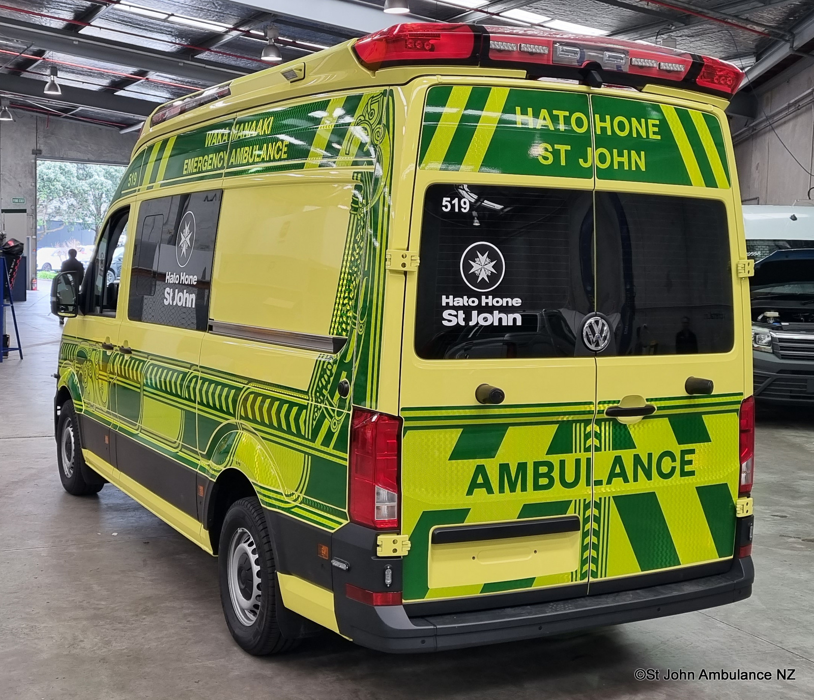 Northern Ambulances 519