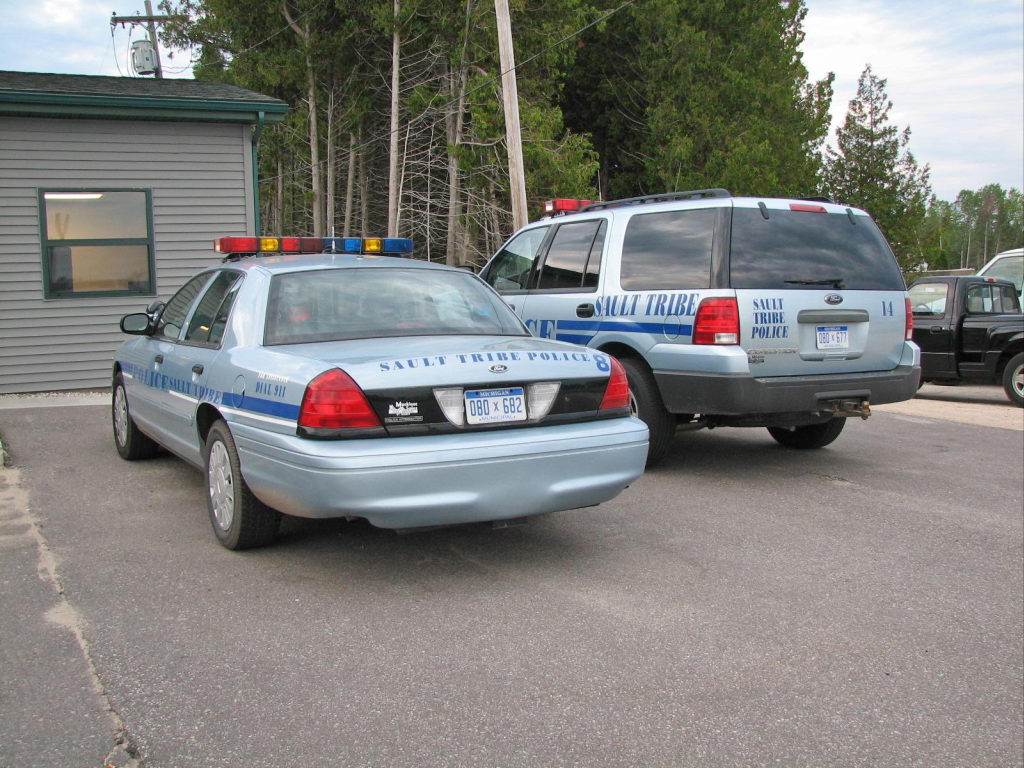 POLICE AROUND THE WORLD - United States of America 5